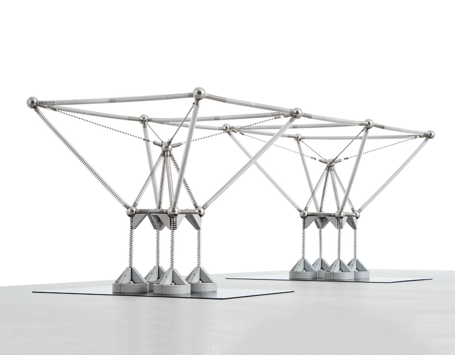 Mola - Iconic Structures – molamodel-us